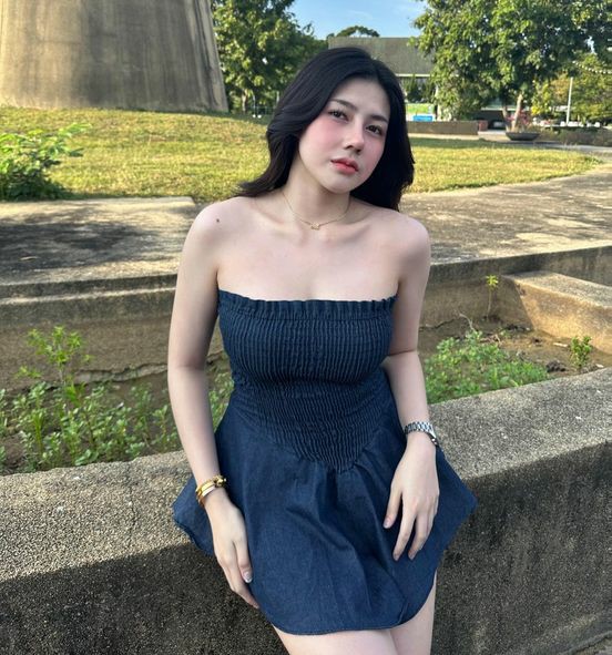 เปิดประวัติ น้องแนน วริศรา อ่อนคล้อย สาวสวยสายเก๋ เซ็กซี่ ขาวขยี้ใจเบาๆ